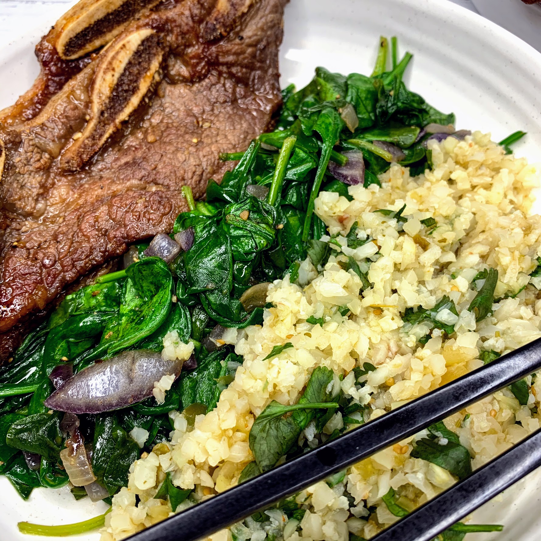 20 Minute Asian Short Ribs w/ Garlicky Spinach & Pineapple Rice – SOLTO